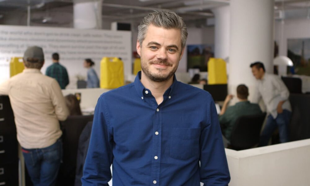 Scott Harrison - Social Entrepreneur and founder of Water - VANITY STARDOM