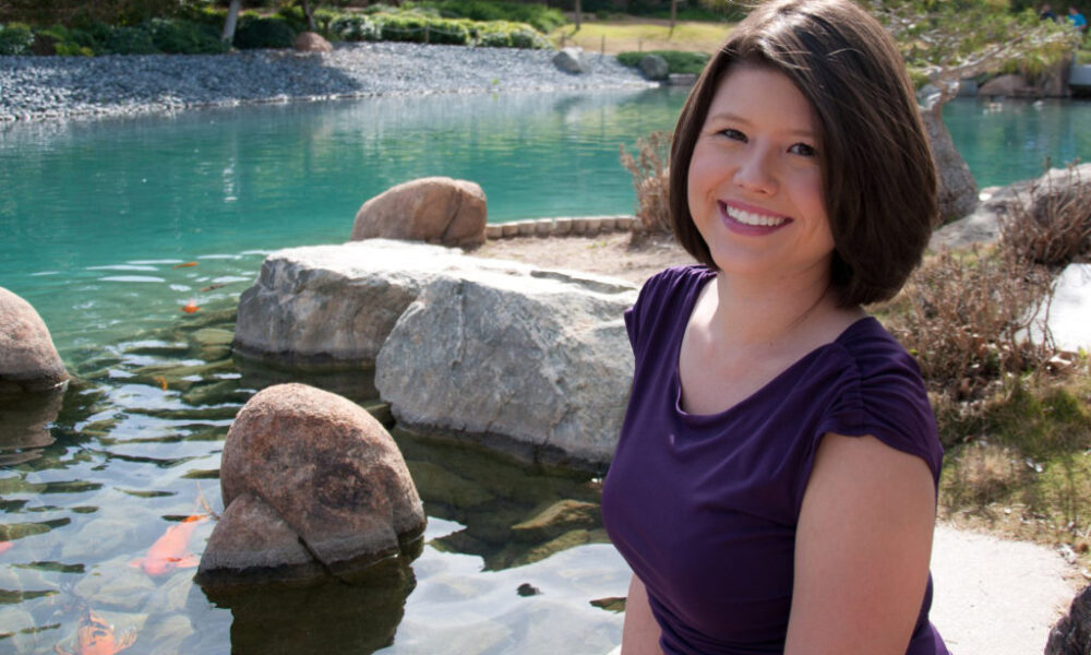 The Famous Business Blogger, Kristi Hines - VANITY STARDOM